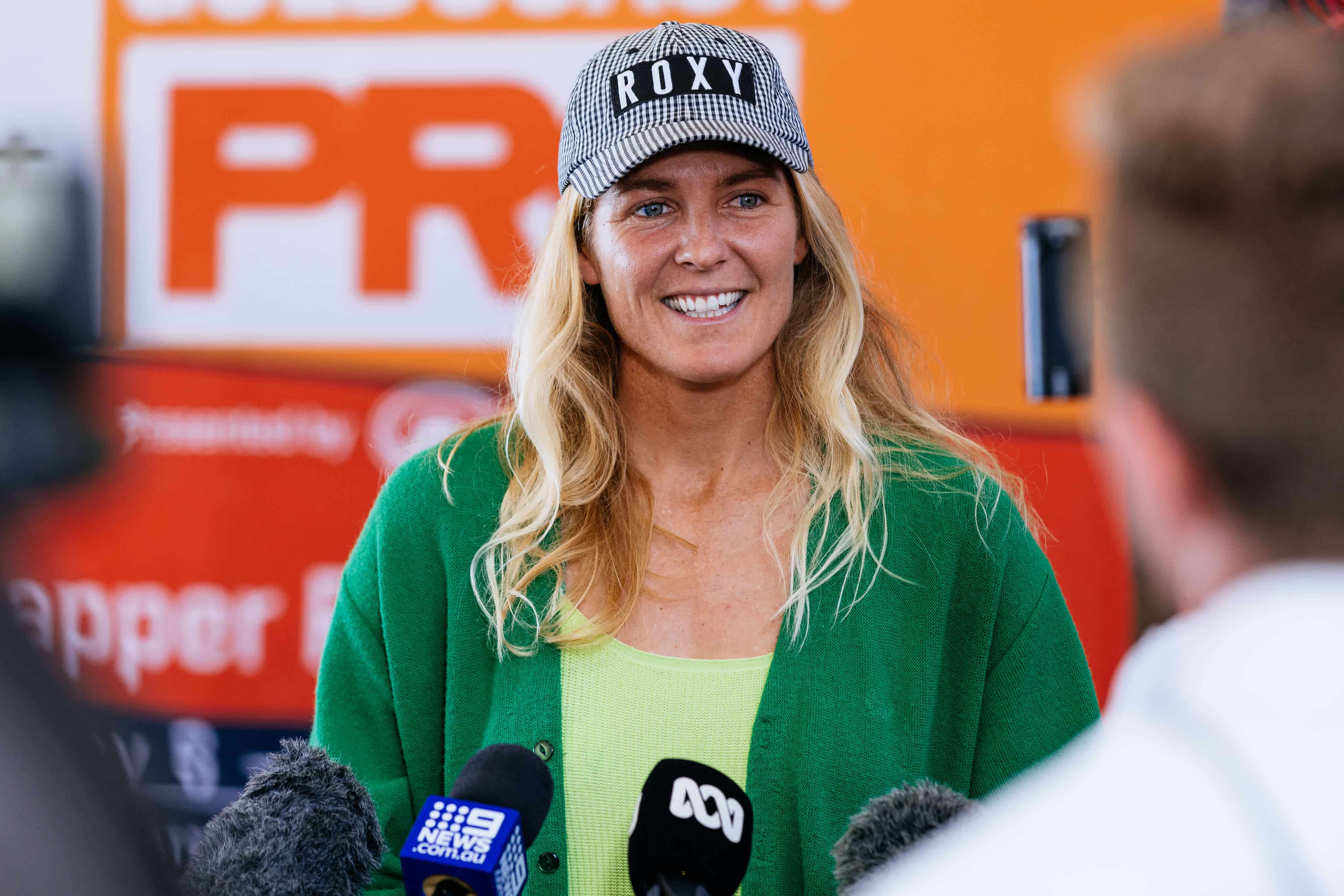 Stephanie Gilmore Announces One-Year Break From Competition