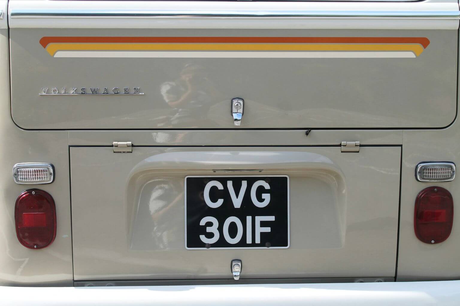 Automatic Number Plate Recognition Systems: How They Work and Who Uses Them