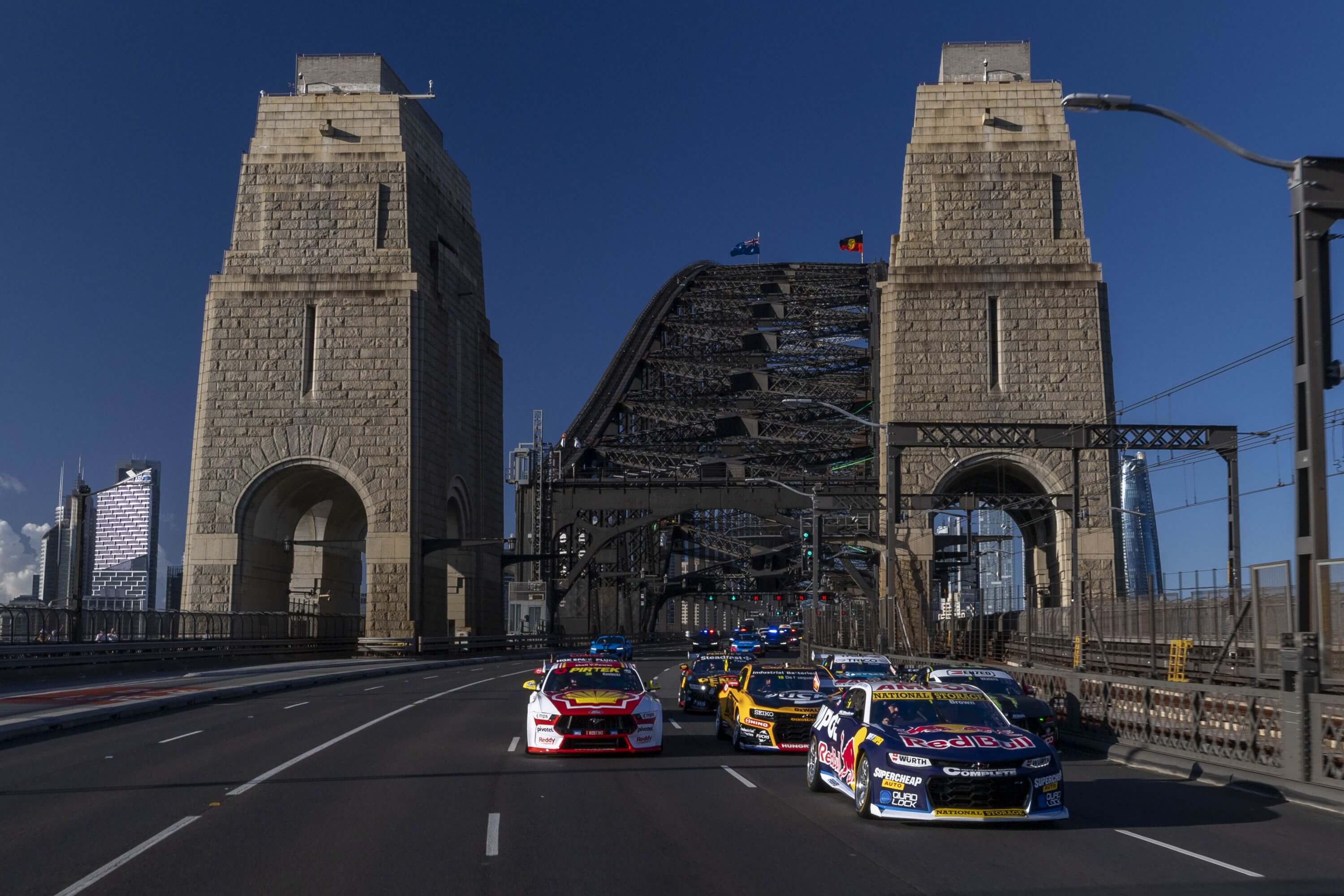 Supercars Roar into 2025 with Harbour Bridge Run