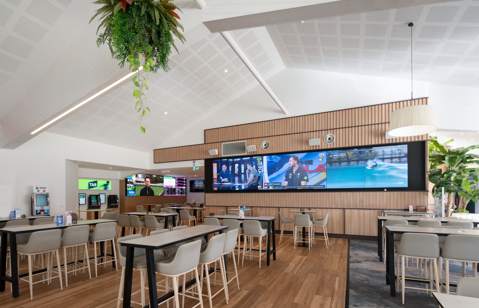 Broadbeach Bowls Club Gets Full Renovation