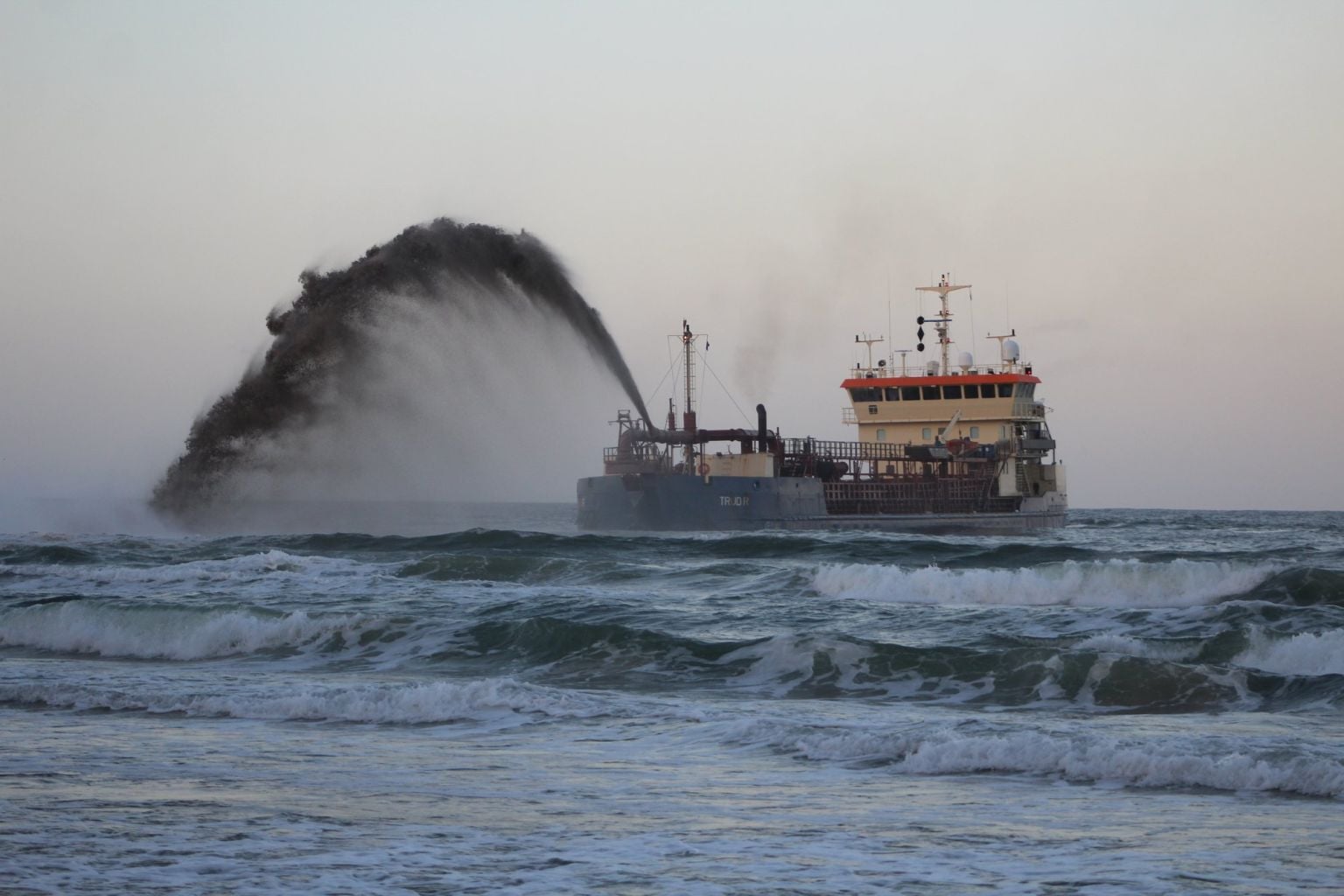 Sand Dredge Returns to Gold Coast for Beach Recovery
